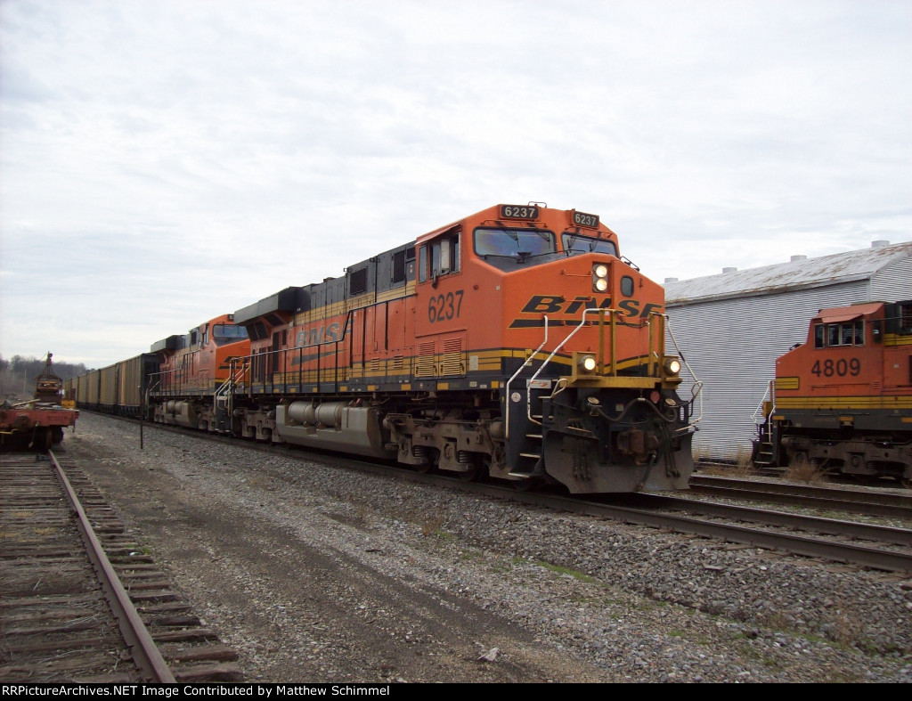 BNSF 6237